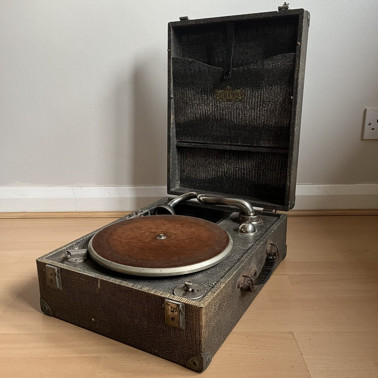 Instruments to get a festive sound - Musical Treasures